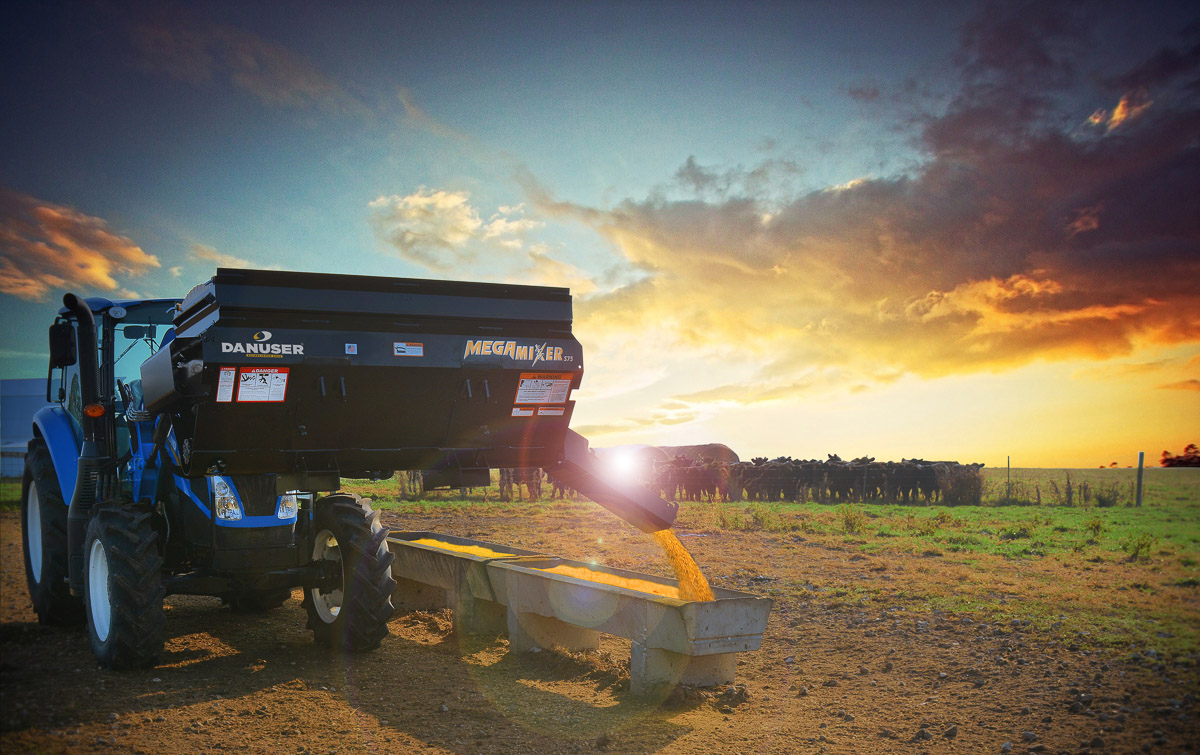 Mega Mixer Material Handling Bucket | Danuser