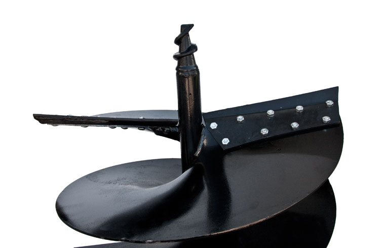 Auger 30" x 40" Plain Cutting Edge w/ 2-9/16" Round | Danuser