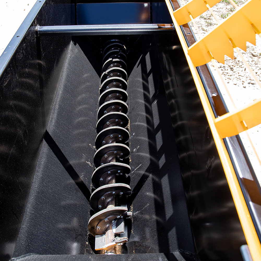 MAC Bucket with Rubber Auger | Danuser