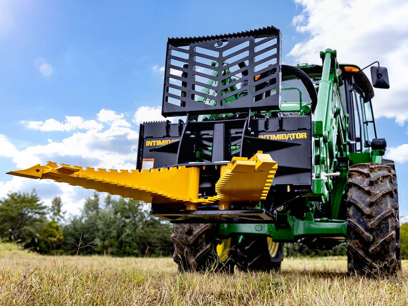 Intimidator Skid-Steer Quick Attach with Side Saw Teeth Jaws | Danuser