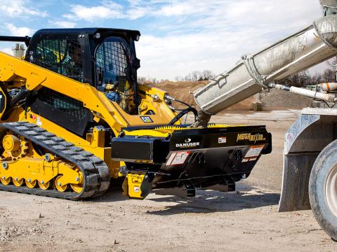 Mega Mixer Material Handling Bucket | Danuser