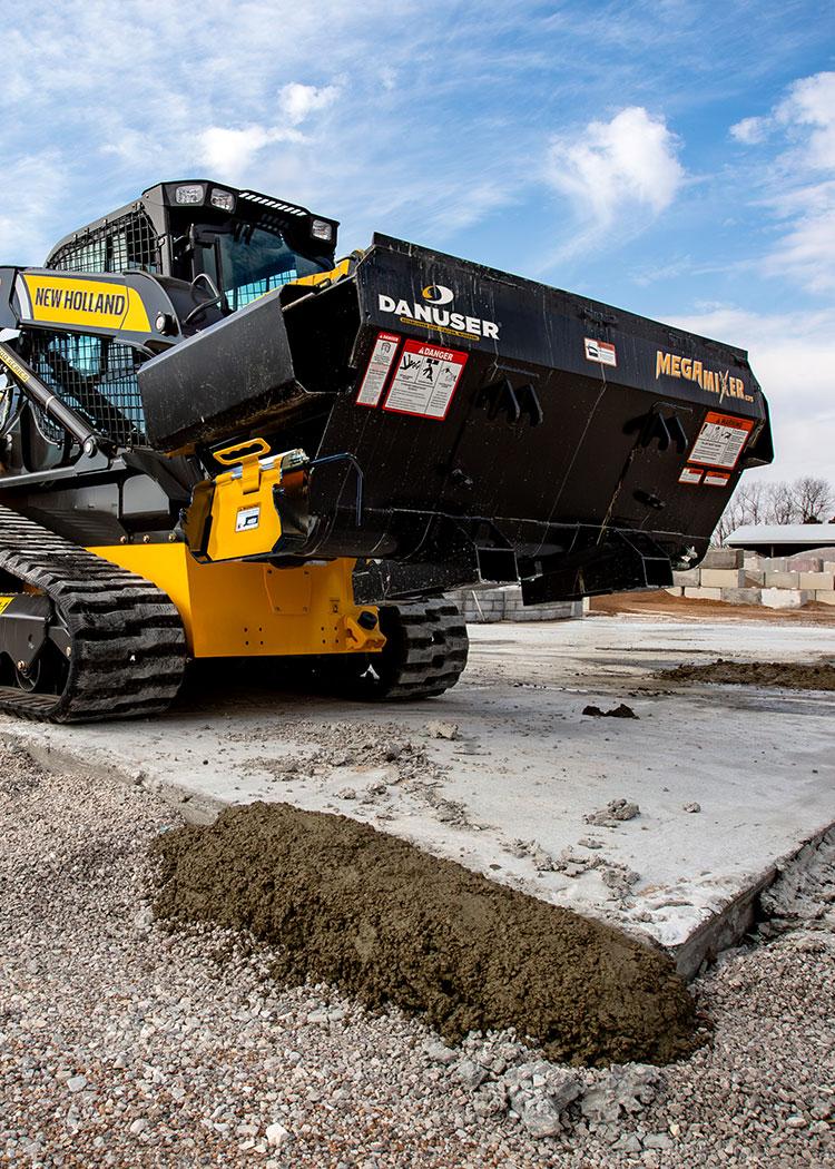 Mega Mixer Material Handling Bucket | Danuser