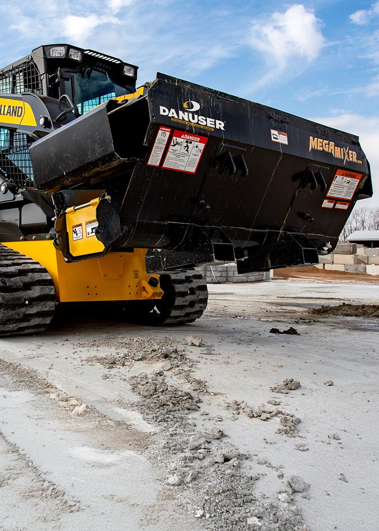 Mega Mixer Material Handling Bucket | Danuser